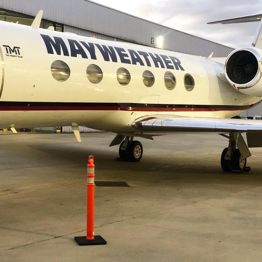 "Air Mayweather" A Look Inside Floyd Mayweather's New $60 Million ...